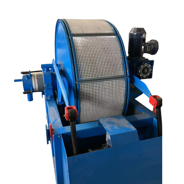 What are the applications of vacuum drum filters in the food industry?
