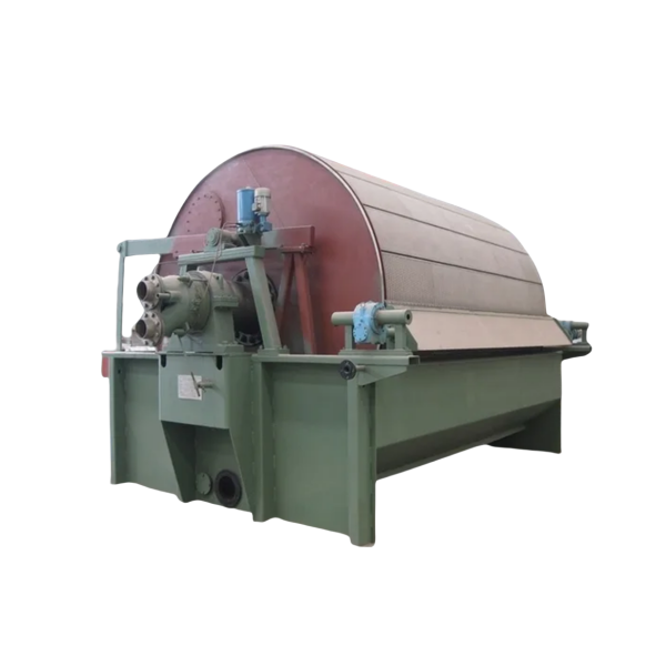 How is the vacuum drum filter used in the sugar making process?