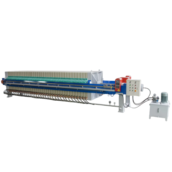 What is the difference between the two types of filter presses?